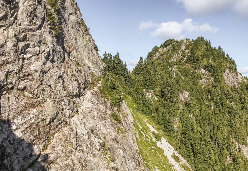 Howe Sound Crest Trail - Your Guide to Hiking the HSCT